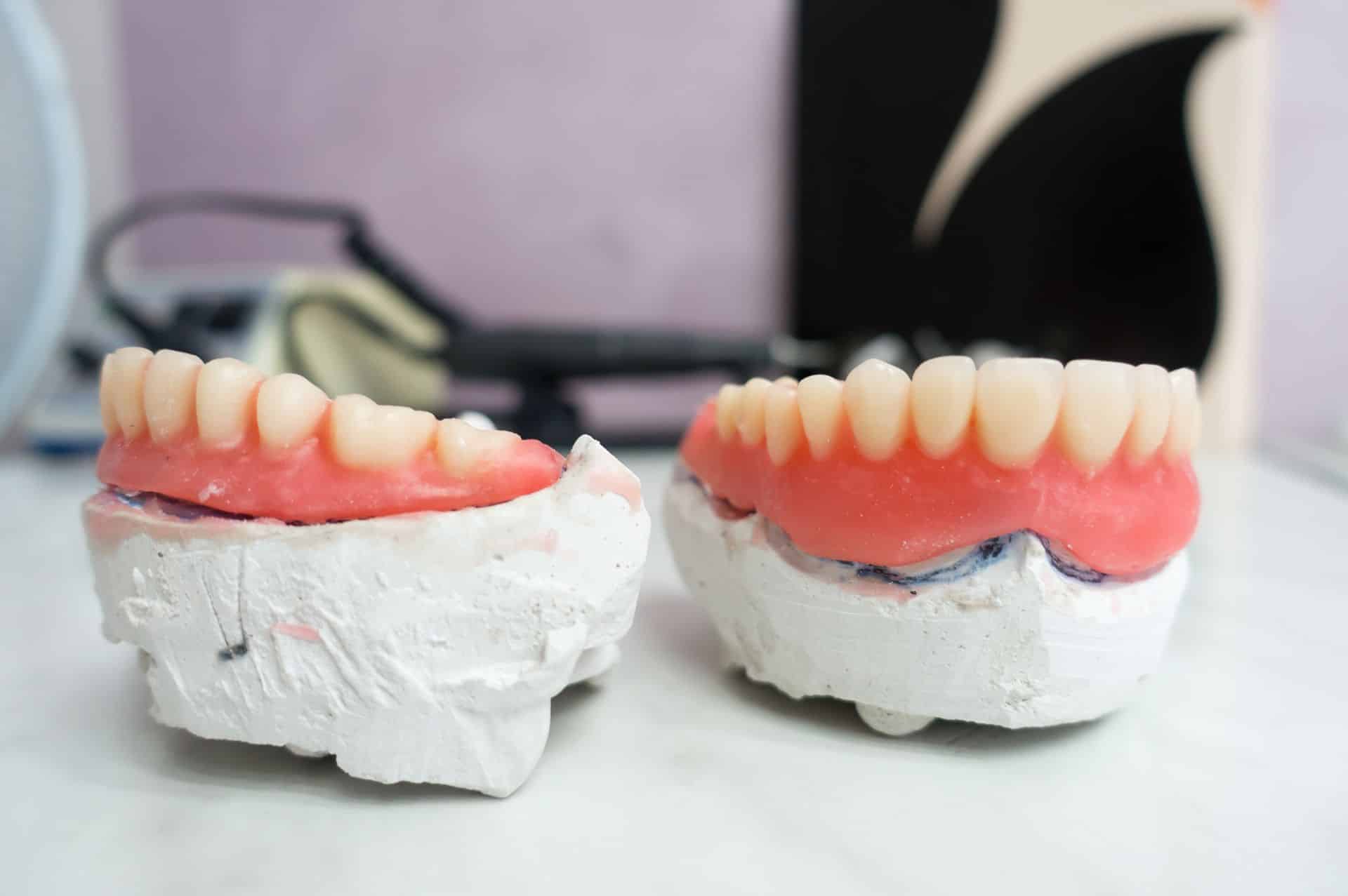 Ρομποτική Προσθετική Δοντιών | Oralis Dental Center